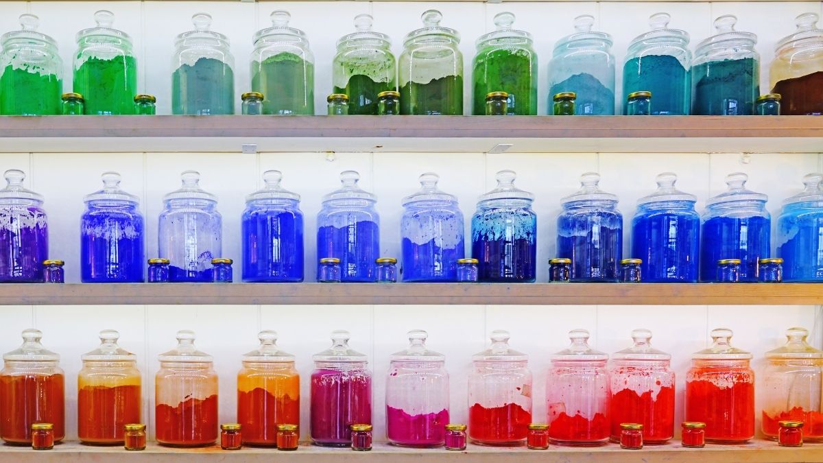 How To Properly Store Pigment Powder